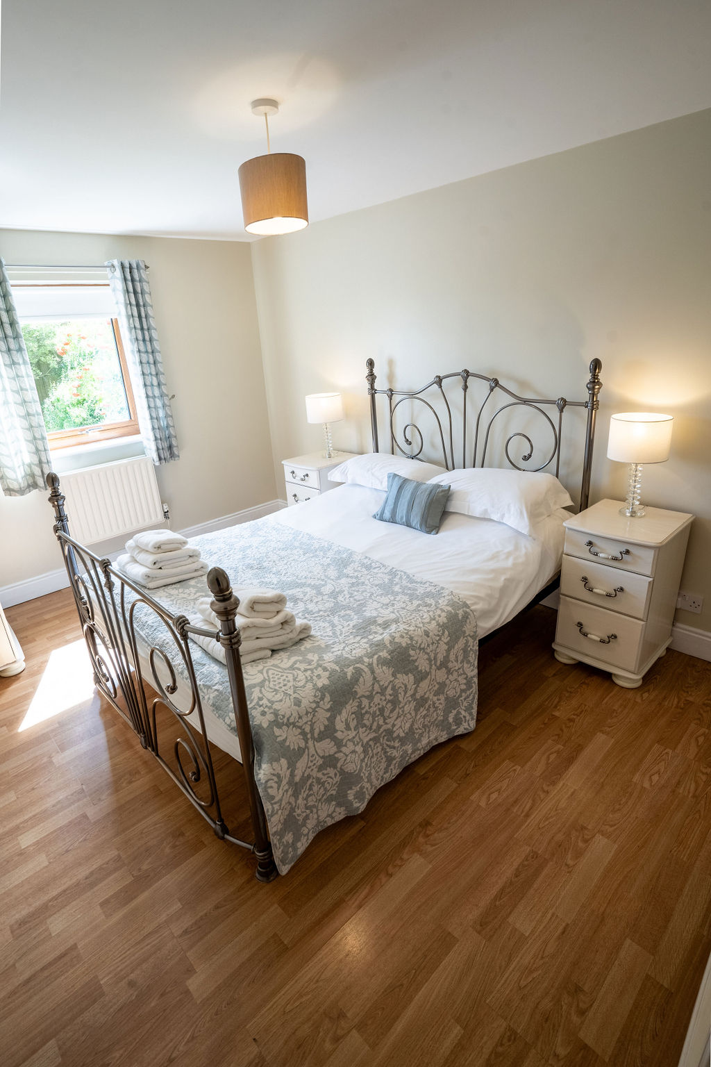 Holly Barn - Middleton Cottages